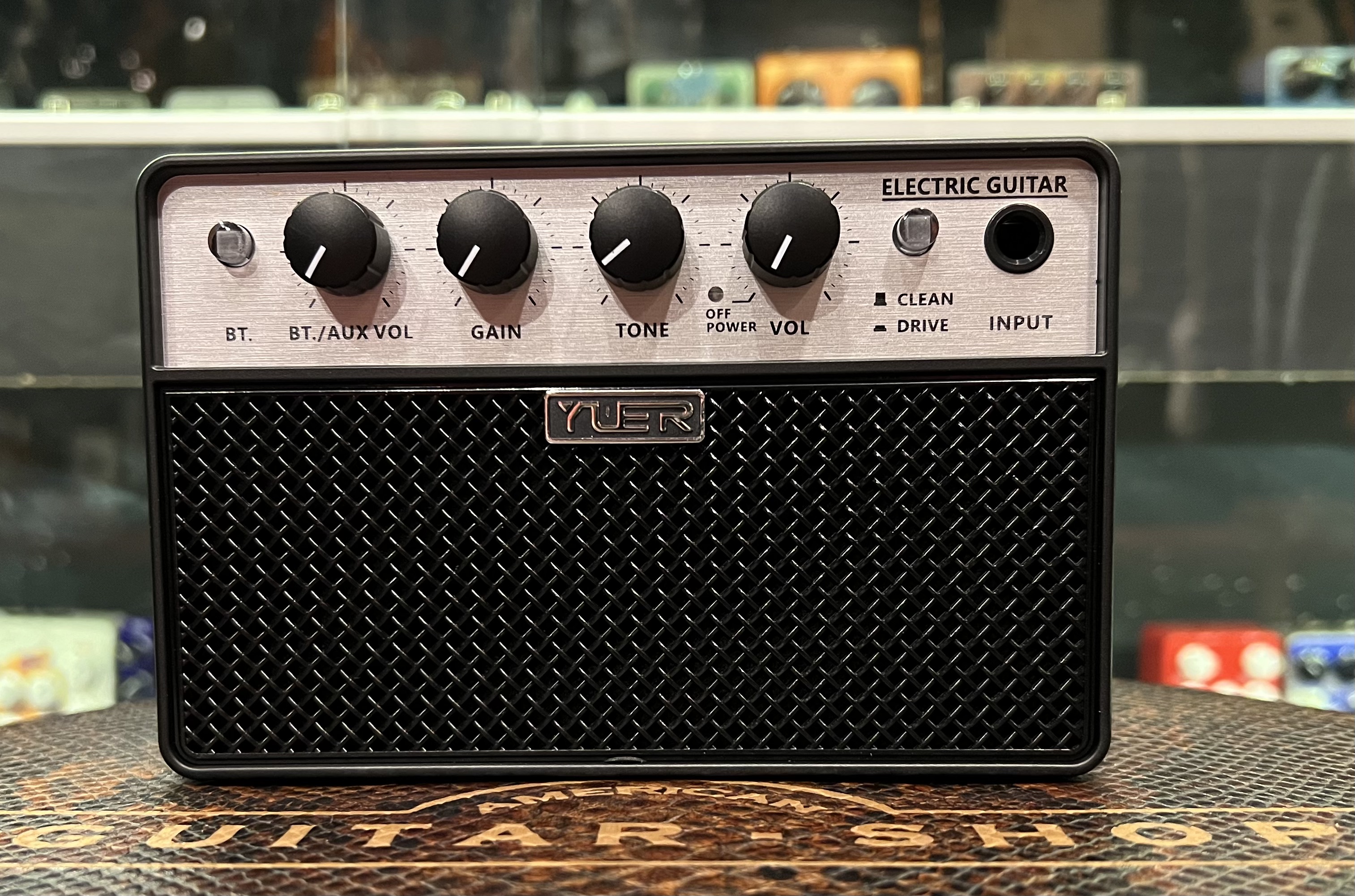 Yuer BA-10E Portable Amp BT – American Guitar Shop - Gitarren in Berlin